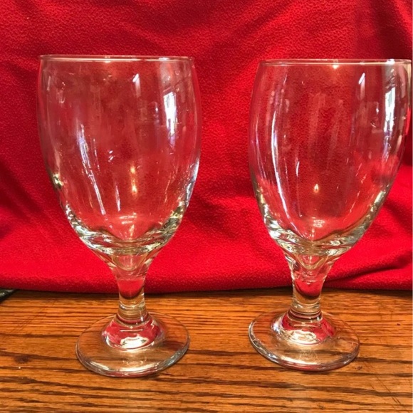 Libbey | Dining | 2 Libbey Water Glasses Goblets 8 Oz | Poshmark